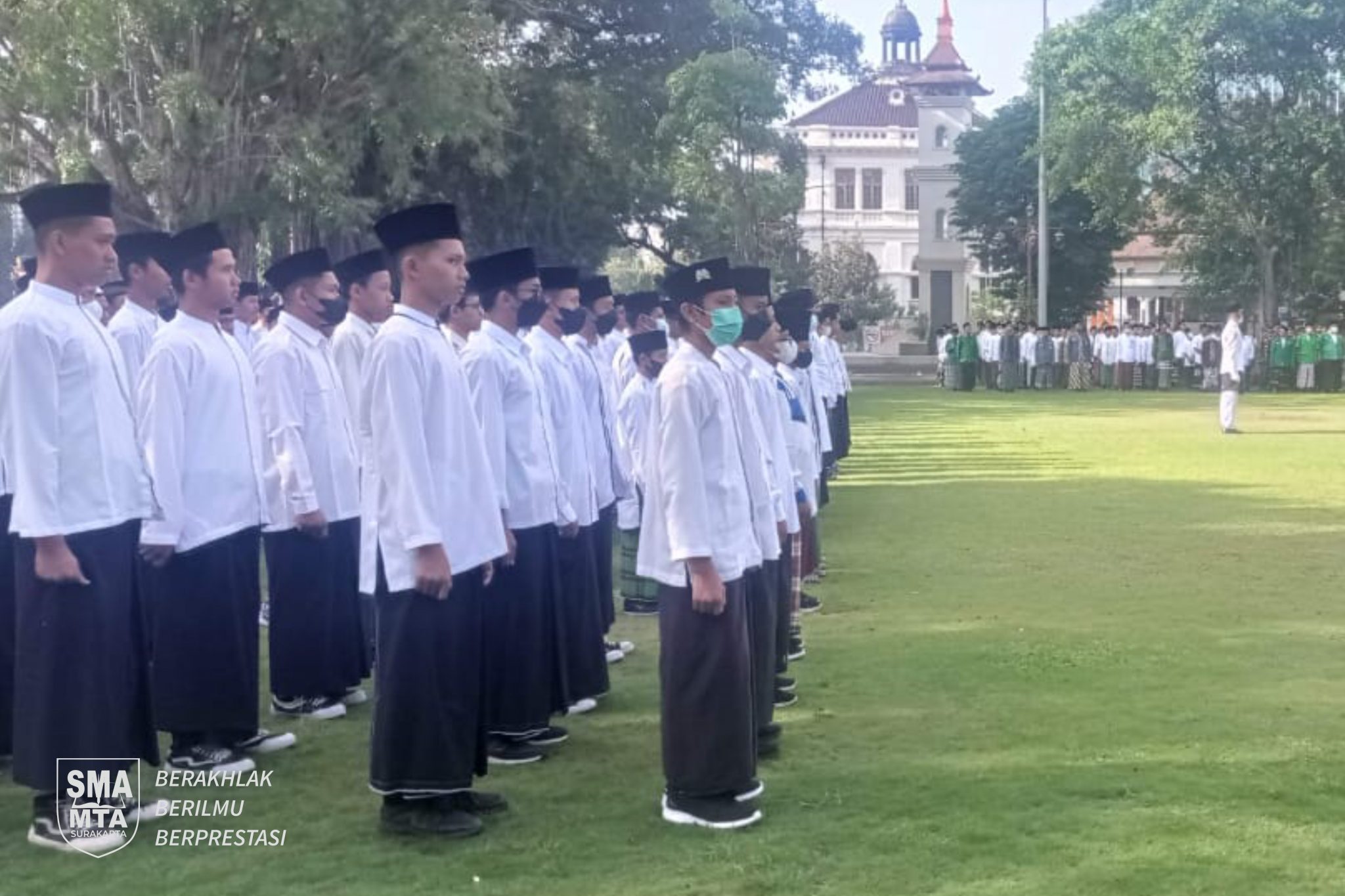 Upacara Bendera Hari Santri Nasional 2022 - SMA MTA